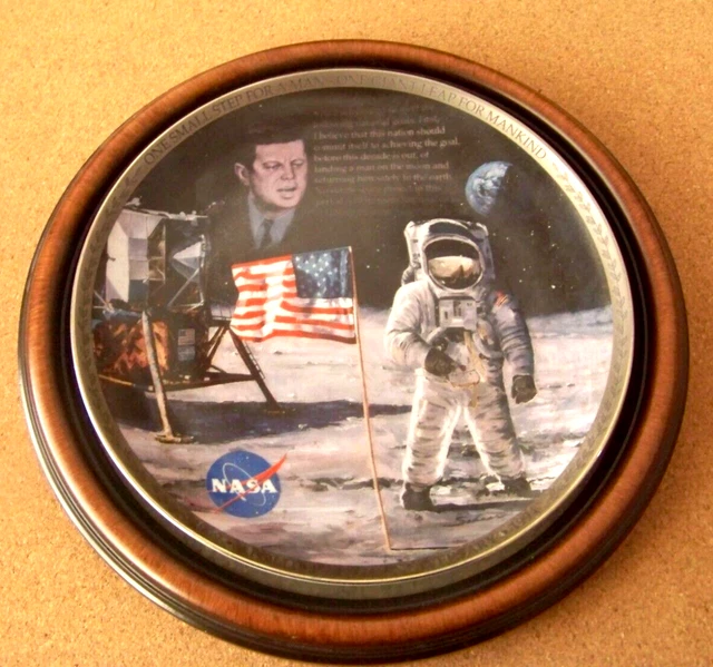 THE EAGLE HAS Landed ceramic plate Moon Landing mounted framed NASA US ...