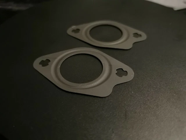 NEW GENUINE MERCEDES-BENZ OM642 EGR Elbow Gaskets X2 A6421421880 £10.77 ...