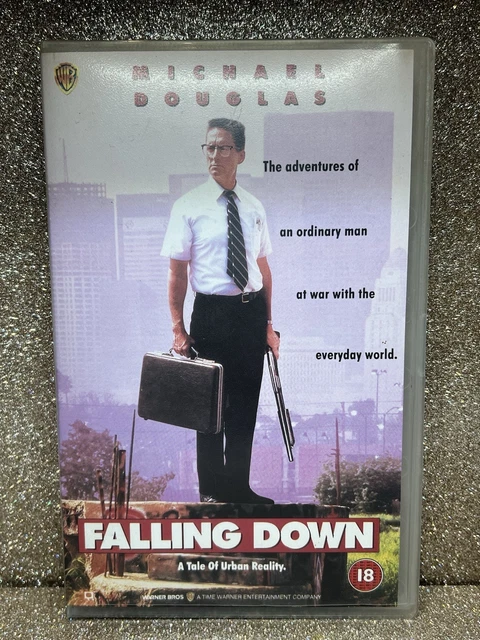 FALLING DOWN - VHS Video Starting Micheal Douglas - Cert 18 - Warner ...