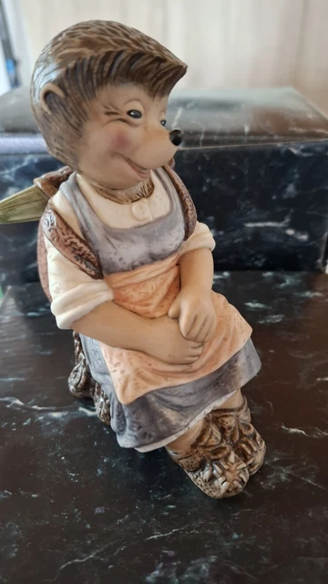 ALTE GOEBEL MECKI Porzellanfigur Igelfamilie - Eine Rast -Aus Nachlass ...