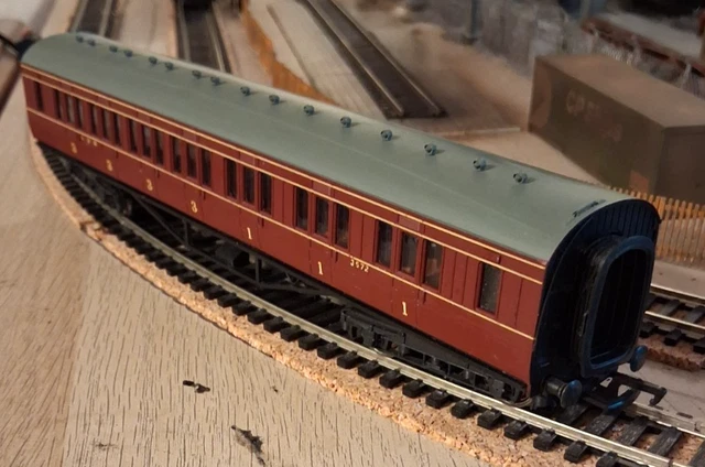 BACHMANN LMS MAROON 1st / 3rd Class Composite Coach - No.3572 - 34-251A ...
