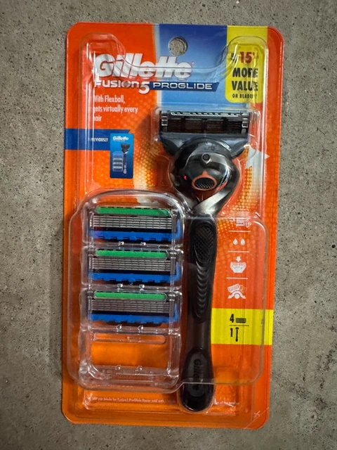 GILLETTE FUSION 5 PROGLIDE RAZOR HANDLE, 4 Total BLADES GENUINE £11.63 ...