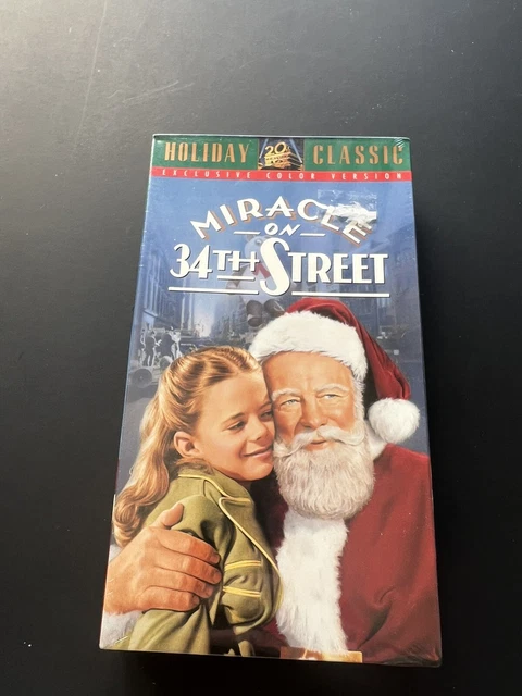 MIRACLE ON 34TH Street (VHS, 1947) Exclusive Color Version Christmas ...