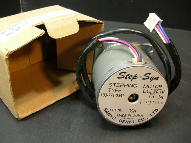 NIB SANYO STEP-SYN TYPE 103-771-0341 STEPPING MOTOR DC30V .7A 18Deg ...