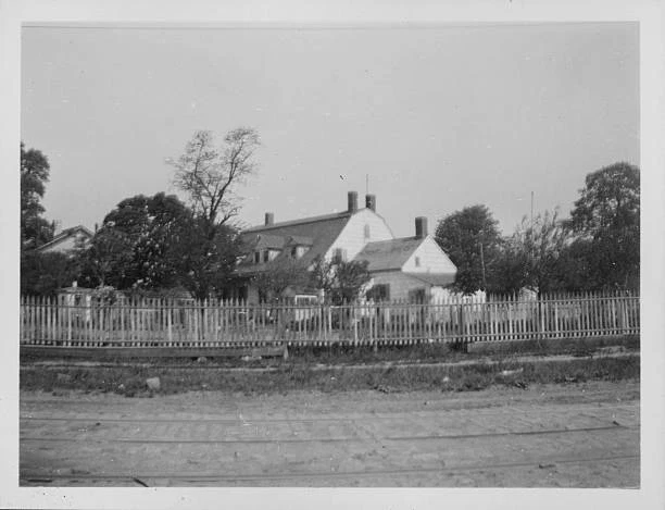 DERRICK REMSEN HOUSE built 1725 south side of New Lots Road - New York ...