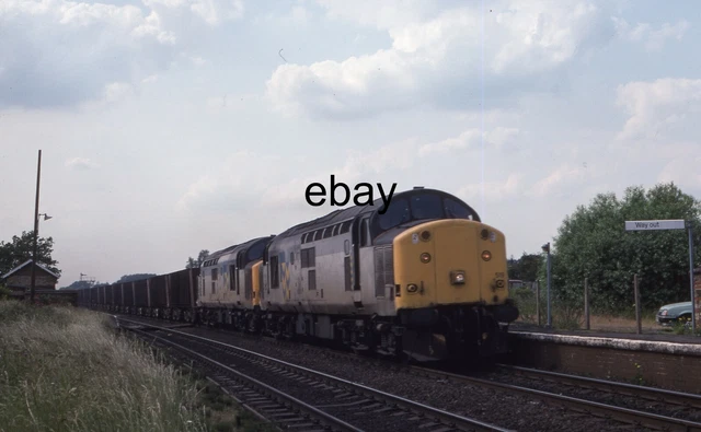 35MM SLIDE - BR Diesel Electric Class 37. 37519 & 37517 @ Elsham £2.99 ...