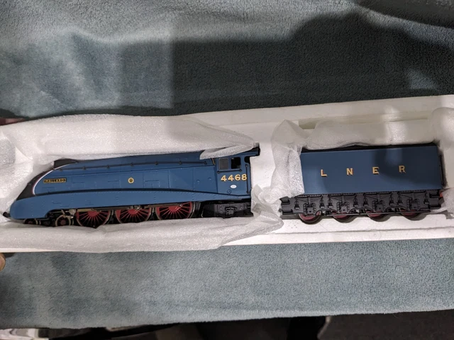 OO GAUGE BACHMANN 31-953 Class A4 Mallard LNER Garter Blue Boxed £76.00 ...