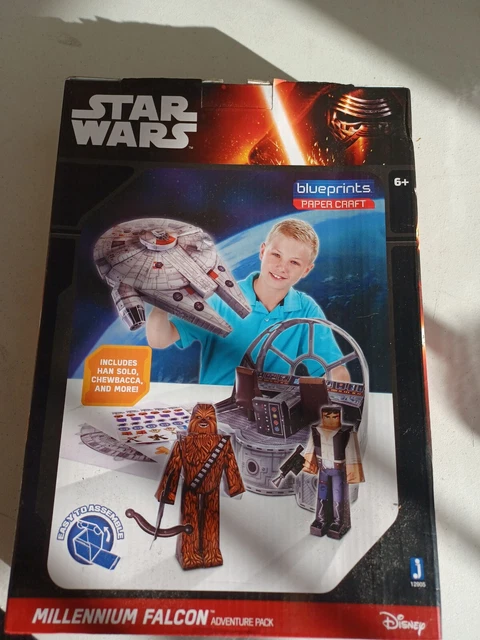 STAR WARS MILLENNIUM Falcon New Adventure Pack Blueprints Paper Craft £ ...
