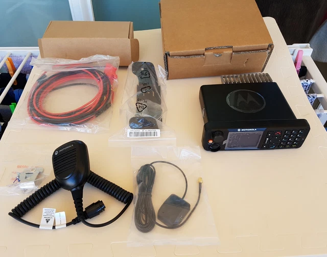 MOTOROLA TETRA MTM5200 Gps Tea2 380-430 Mhz Clave K Authenticated Radio ...