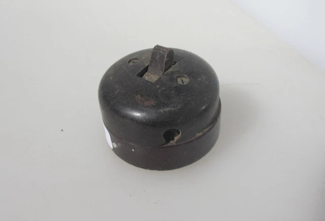 VINTAGE BAKELITE LIGHT Switch Antique Old Art Deco Dolly Toggle 1930's ...