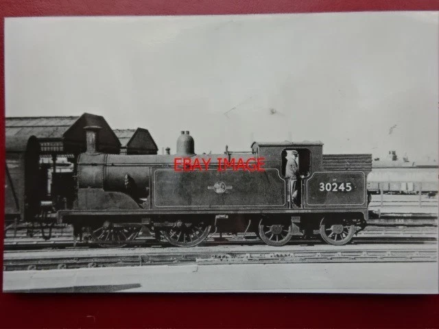 PHOTO SR Motor Tanks Loco No 30245 At Clapham 1961 £1.85 - PicClick UK