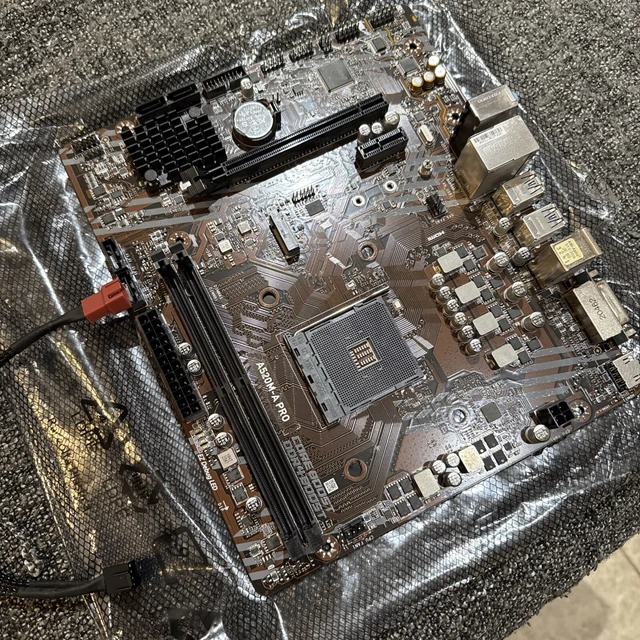 MSI A520M-A PRO (MS-7C96) ver1.1, AMD Socket AM4 Motherboard £35.00 ...