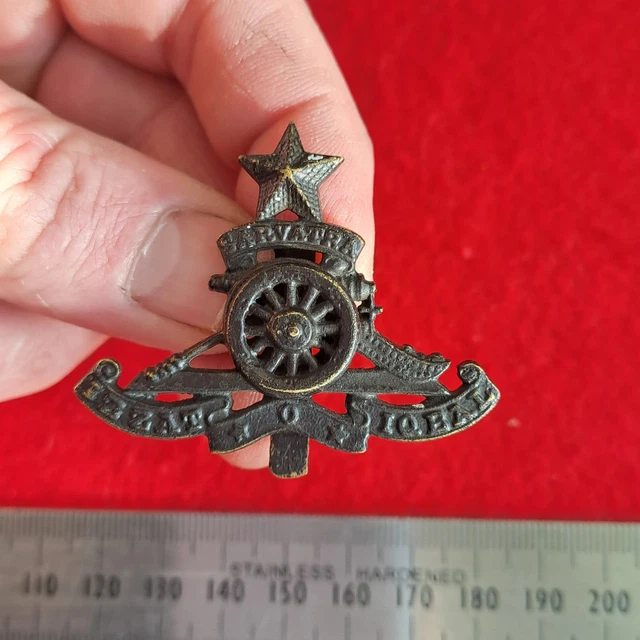 BRITISH COLONIAL INDIAN Army Artillery Regiment Cap Badge Raised Wheel ...