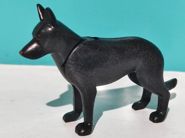 PLAYMOBIL DOBER FIGURE Dober Doverman Chiens Maison Jardin Animaux ...