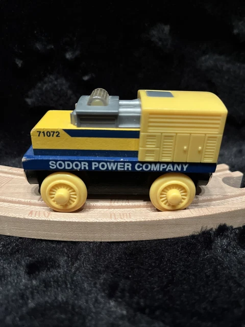 THOMAS AND FRIENDS Generator Car & Spotlight Sodor Power Company Wooden ...