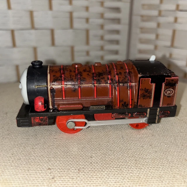 THOMAS & FRIENDS Motorised Train - Steelworks Hurricane - Mattel track ...