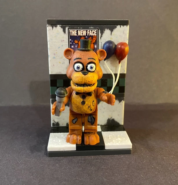 FNAF MCFARLANE FIVE Nights at Freddy's The Party Wall avec Freddy ...