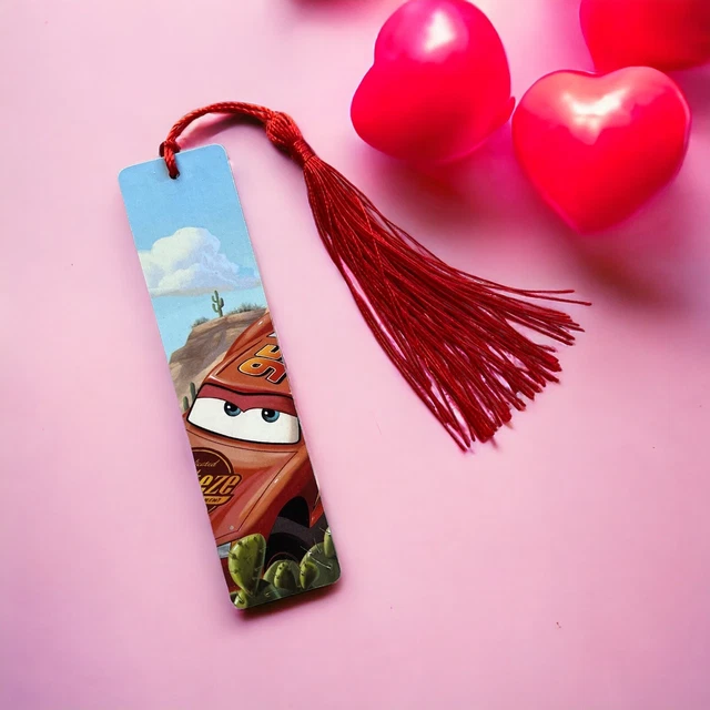 UPCYCLED DISNEY BOOK Cars Lightning McQueen Wooden Bookmark Book Gift £ ...