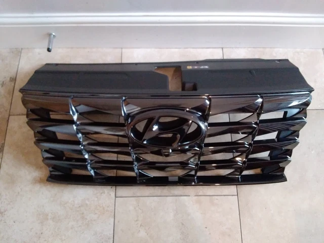 HYUNDAI TUCSON NX4 2020-On Genuine Front Grill Camera Hole 86351-N7110 ...