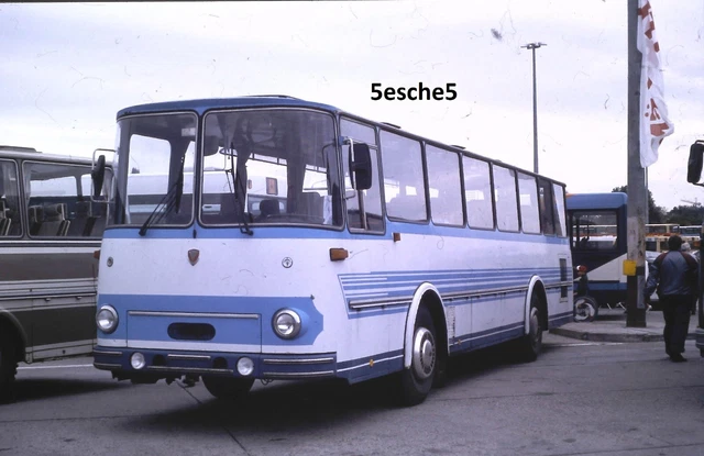 ORIGINAL DIA: BUS aus der ehem. DDR auf einem Gelände der BVG Berlin ...