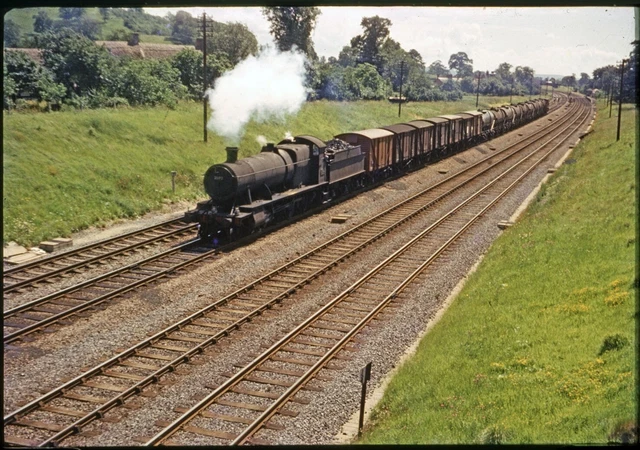 ORIGINAL RAILWAY COLOUR Slide Nr Haresfield Station Gloucester 2882 ...