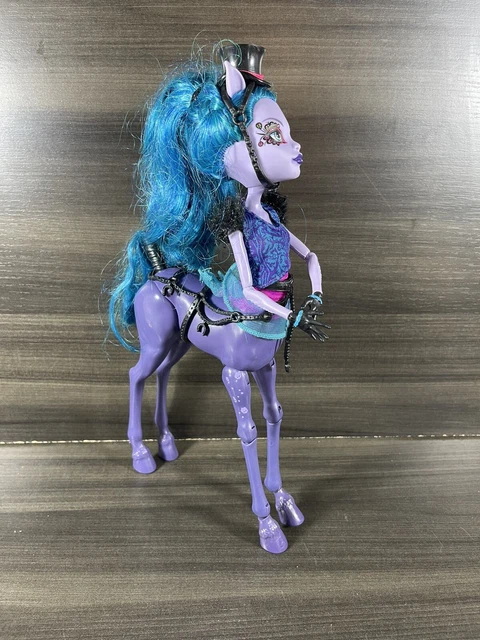 MATTEL MONSTER HIGH Freaky Fusion Hybrids AVEA TROTTER 11" Centaur ...