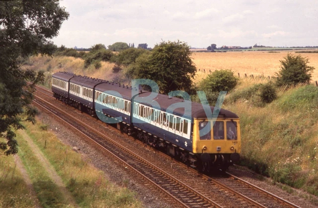 35MM RAILWAY SLIDE of Class 116 DMU T403 @ Saxondale Copyright to Buyer £4.99 - PicClick UK