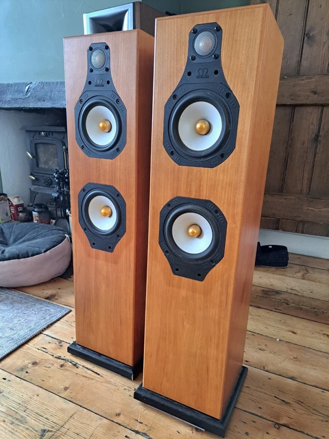 MONITOR AUDIO SILVER 5i Floor-standing Speakers excellent condition ...