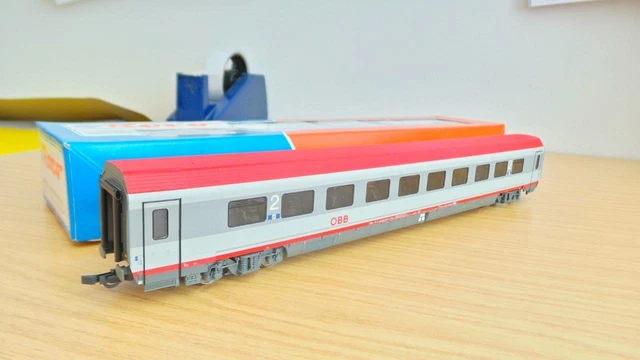 BG356: ROCO 'HO' gauge 45500 ÖBB 2nd Class Coach MIB £85.00 - PicClick UK