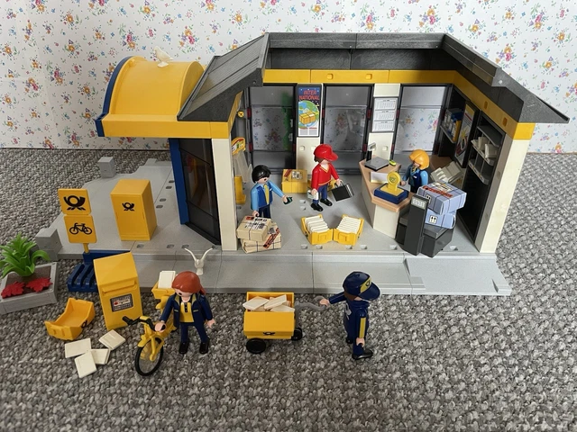 PLAYMOBIL 4400 POST Office Playset & 4403 Postman Team Bundle £42.00 ...