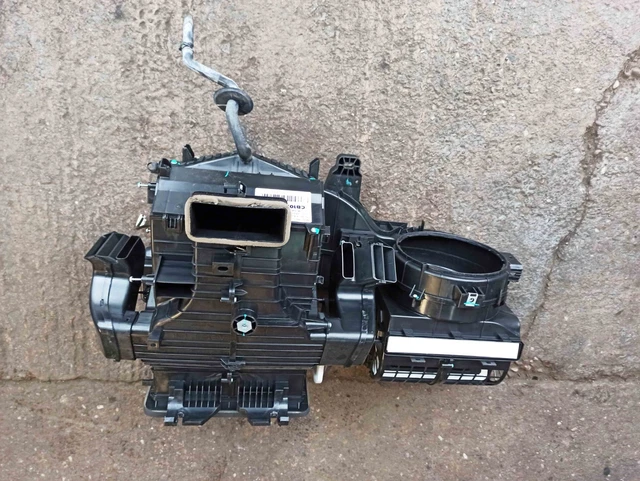 MG 5 MG5 EV SE 2024-2025 Electric Heater Matrix Blower Fan Motor Box ...