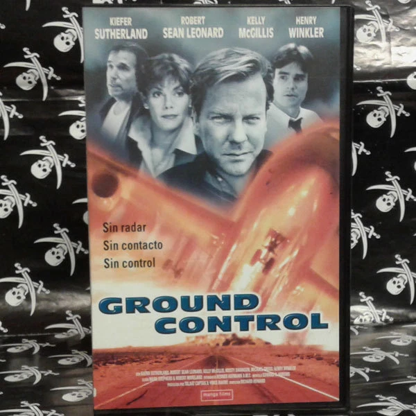 GROUND CONTROL (RICHARD Howard) VHS. Pine Sutherland, Robert Sean Leonard, Ke £4.16 - PicClick UK