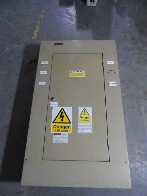 MERLIN GERIN PANEL Board Mccb Distribution Board Mg2 P6 6 Way £350.00 ...