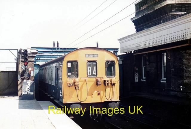 RAILWAY PHOTO - 307157 Camden Road Class 307 EMU c1980's £2.00 ...