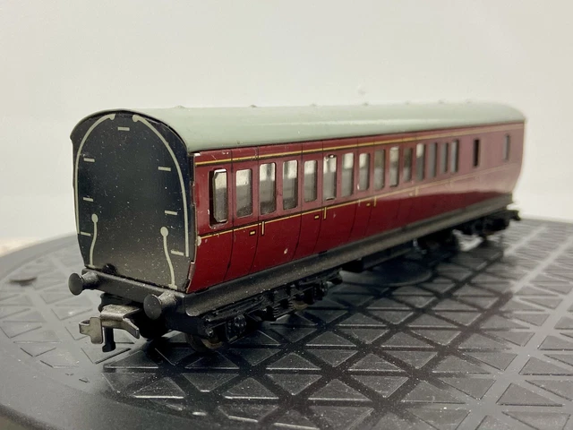 HORNBY DUBLO OO/00 - Tinplate Suburban Brake Coach - BR Maroon - 2/3 ...