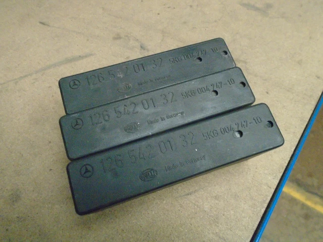 MERCEDES W126 W124 Light/Lamp Control Module 1265420132 Rare Find! Fast ...
