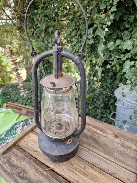 ANCIENNE LAMPE PÉTROLE lanterne tempête BAT 2850 chauve-souris 1900 ...