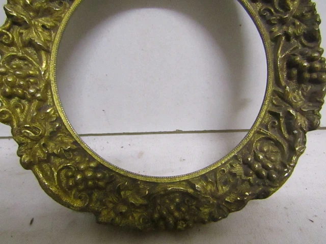 ..ANCIEN ENTOURAGE DE mouvement de pendule portique horloge EUR 15,00 ...