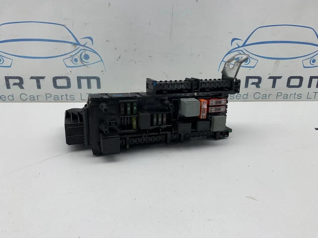 MERCEDES C-CLASS W204 C200 2.1 Cdi Rear Sam Unit Fuse Box 2049000902 £ ...