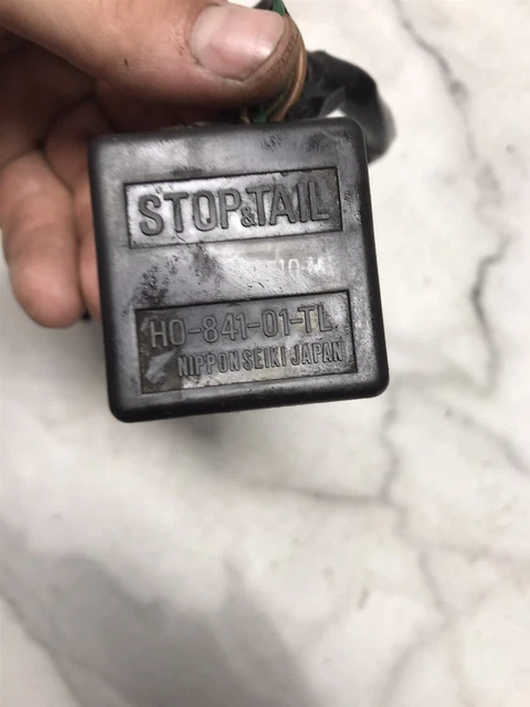 82 HONDA VF 750 VF750 C V45 Magna stop & tail light relay box module $4 ...