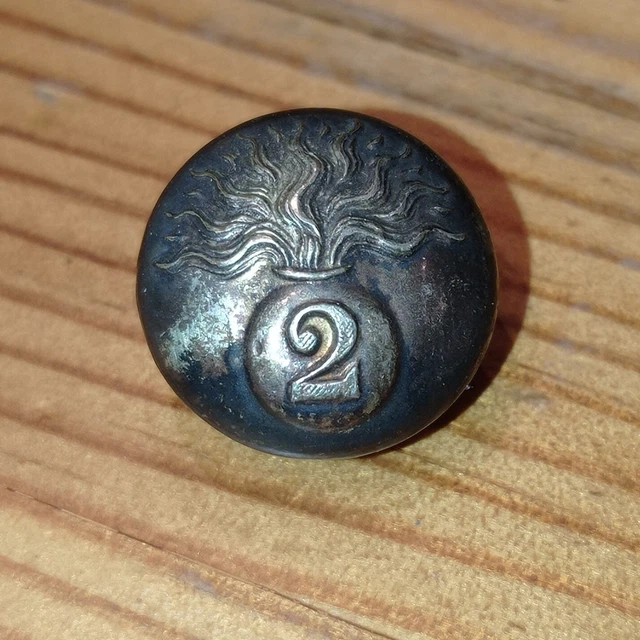 BOUTON (17MM) OFFICIER 2nd Régiment De Cuirassiers Charles X - Napoléon ...