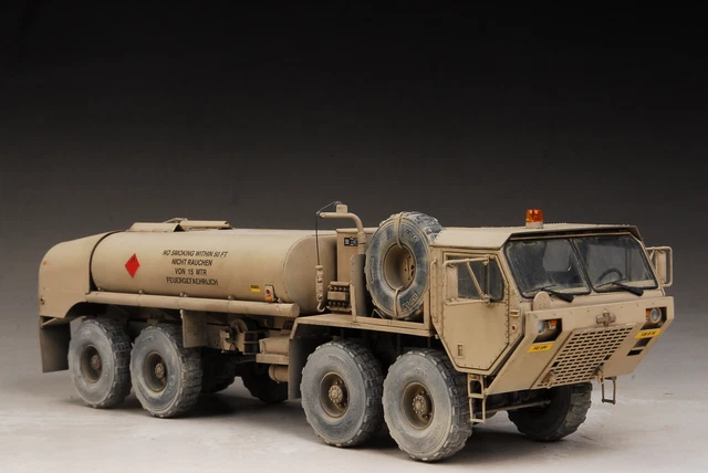 AWARD WINNER BUILT 1/35 US Army M978 HEMTT 2500Gal Tactical Fuel Tanker ...