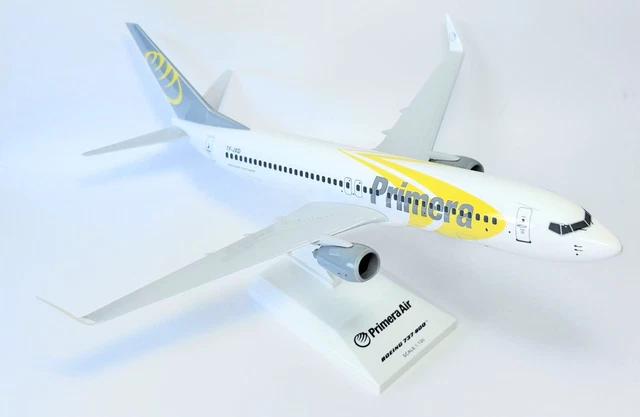 BOEING 737-800 PRIMERA Air Premium Skymarks Snap Fit Collectors Model 1 ...