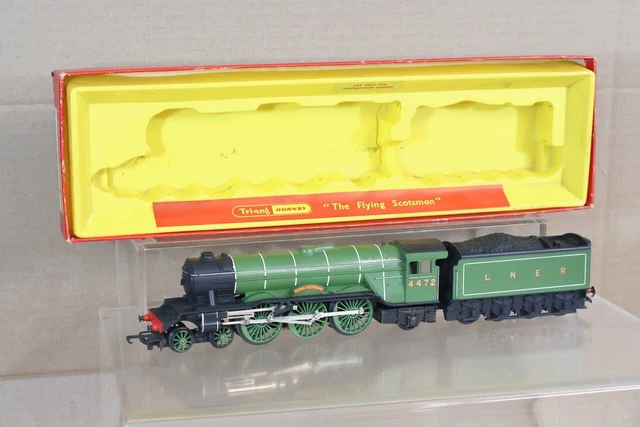 TRIANG HORNBY R855 LNER 4-6-2 CLASS A3 LOCOMOTIVE 4472 FLYING SCOTSMAN oi EUR 127,20 - PicClick IT