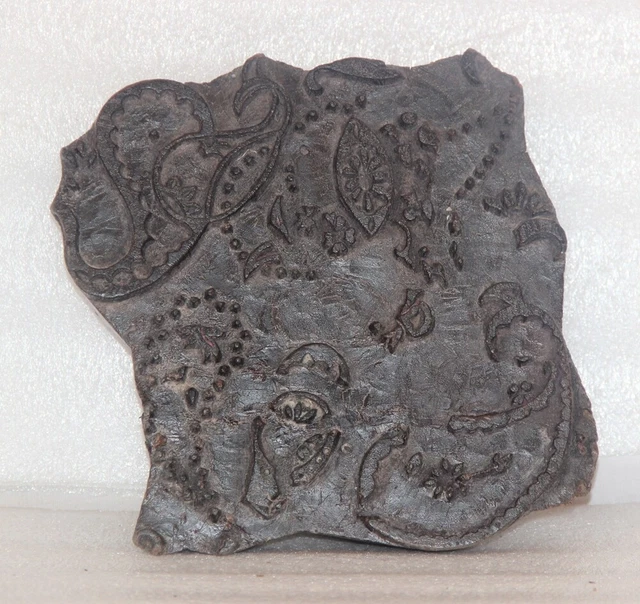 VINTAGE HAND-CARVED INDIAN Wooden Printing Blocks Textile Fabric India ...