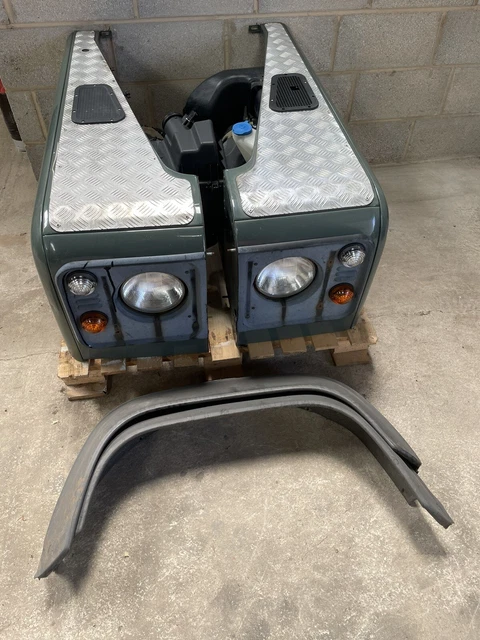 LAND ROVER DEFENDER Tdci Td5 Wings Complete Pair £440.00 - PicClick UK