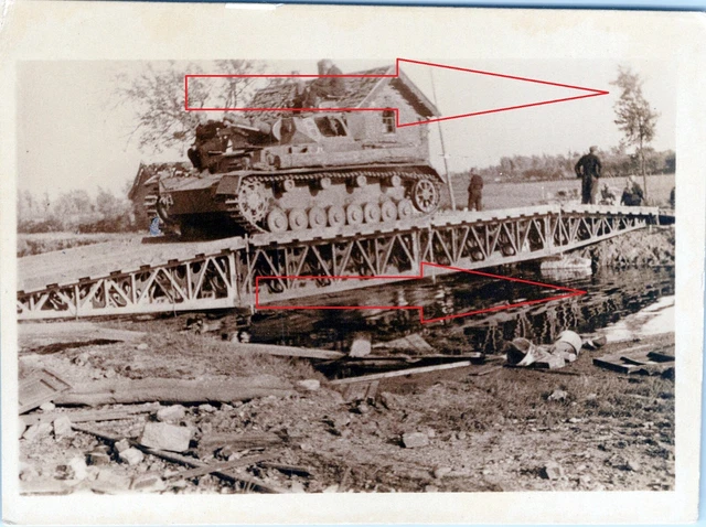 FOTO WEHRMACHT Panzer setzt über la Bassee Kanal Frankreich über ( LIP ...
