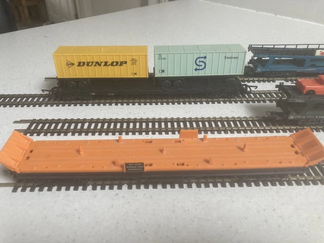 HORNBY / LIMA OO Gauge Assorted MotorRail, Flat-Bed Container Wagons x4 ...