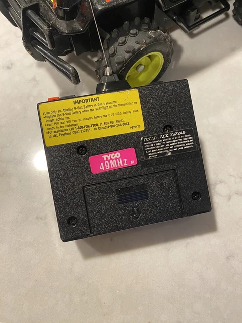 TYCO R/C PYTHON 6.0V Jet Turbo RC Car Truck REMOTE CONTROL and CAR ...