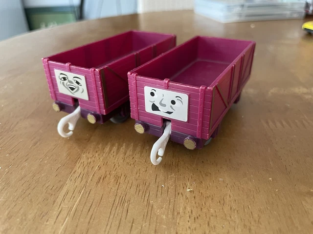 THOMAS & FRIENDS Tomy Motor Road & Rail Lavender Trucks x2 Rare £2.99 ...